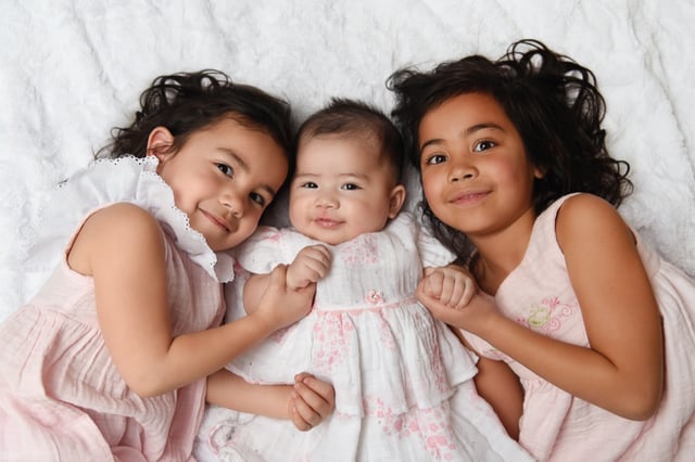 Terry Cloth vs. Microfiber Fabric: A Side-By-Side Comparison